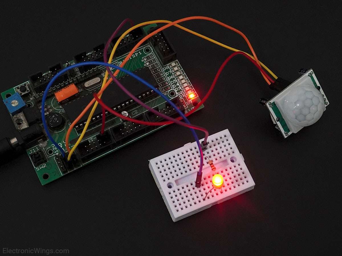 PIR Motion Sensor Interface with AVR ATmega16/ATmega32 | AVR ATme..