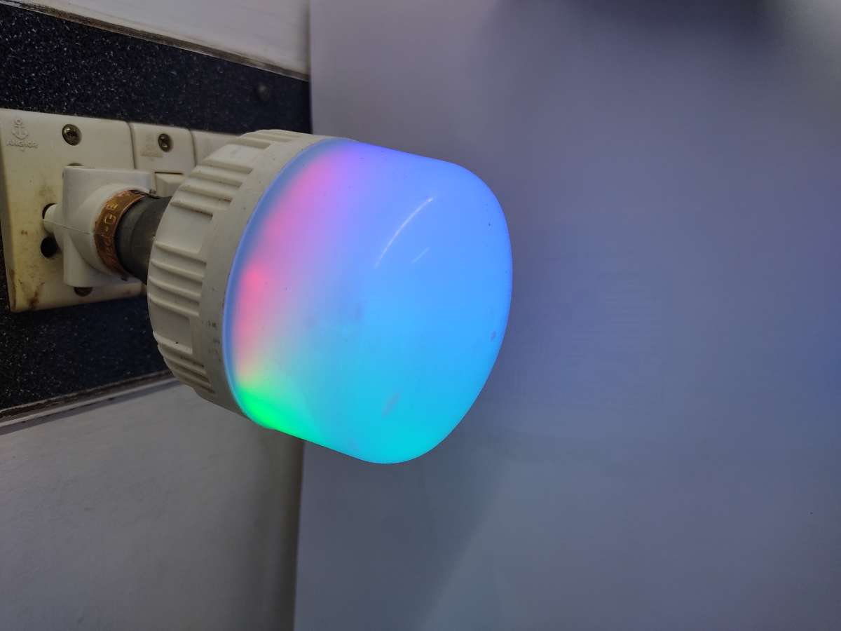 Smart IOT RGB Bulb Set the mood | project