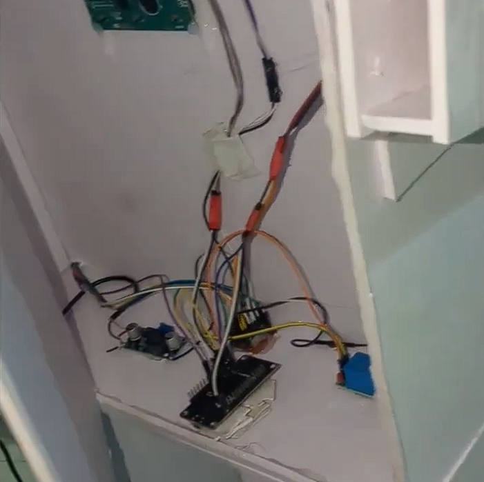 Smart kitchen robot iot cooking robot house hold help | project